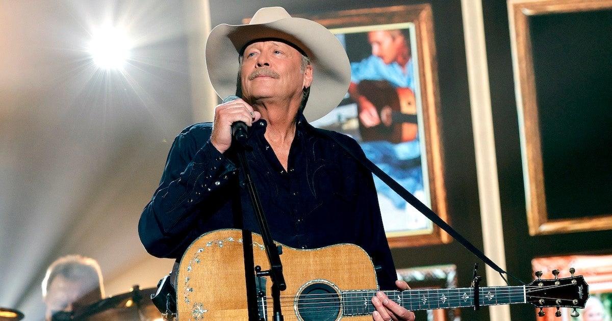 Alan Jackson Reveals Health Condition That Affects His Balance ...