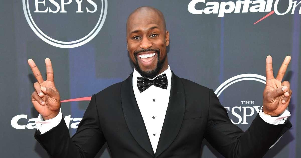 Former NFL Star Vernon Davis Details Working With Bruce Willis as ...
