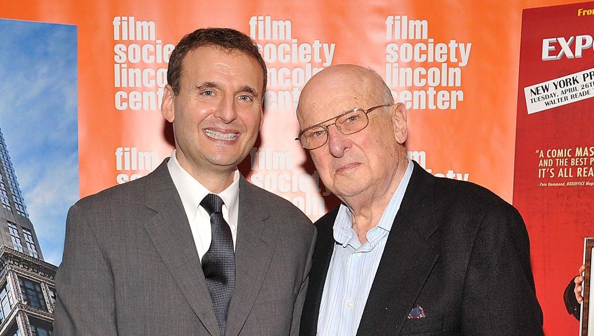 'Everybody Loves Raymond' Creator Phil Rosenthal's Father Max Dead at ...