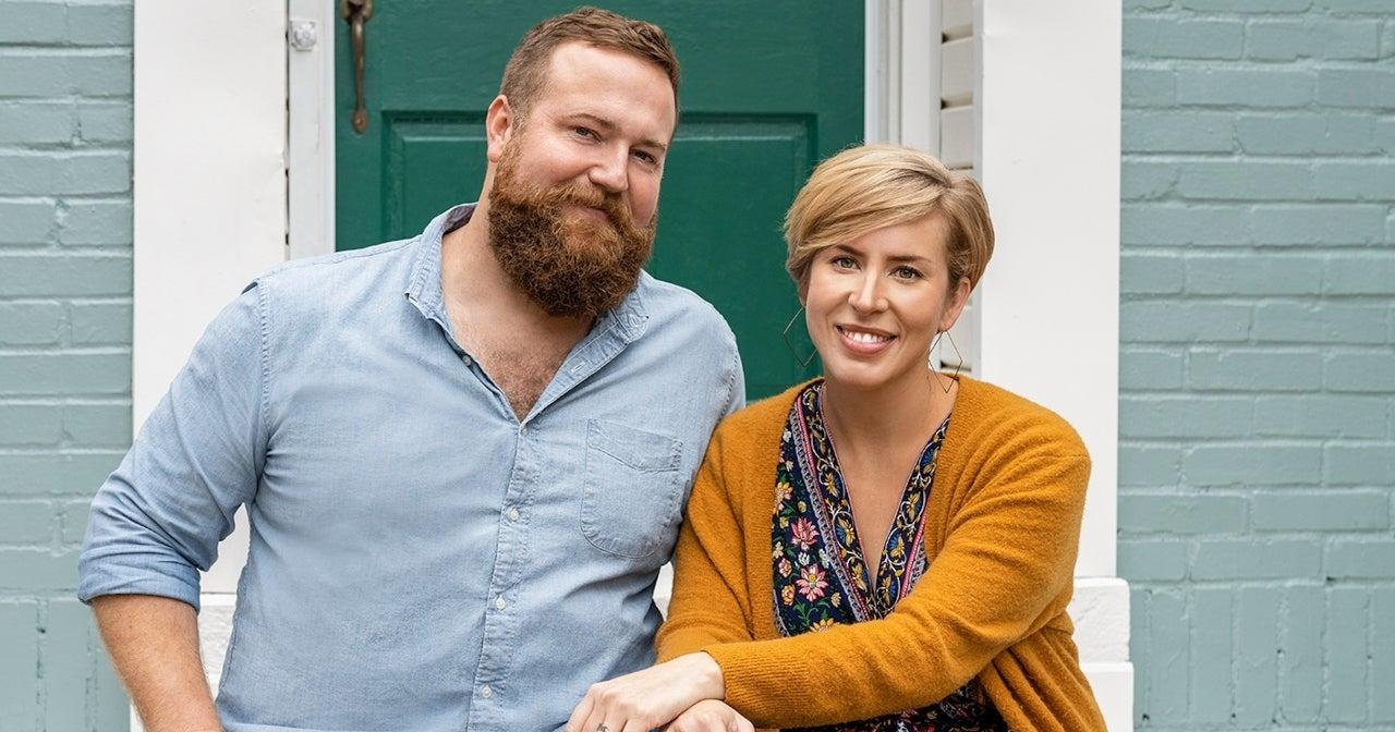 HGTV Star Erin Napier Responds to Ben Napier Divorce Rumors - PopCulture.com
