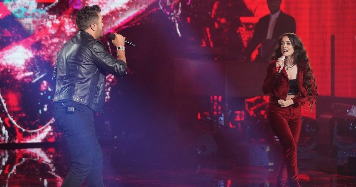 Luke Bryan Sings 'Livin' on a Prayer' With Casey Bishop During ...