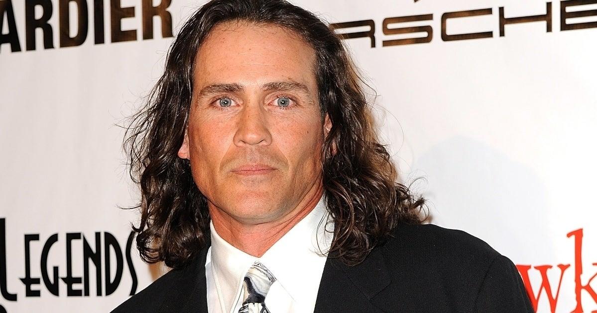 Joe Lara, Tarzan Actor, Dies in Plane Crash Alongside Wife and 5 Others ...