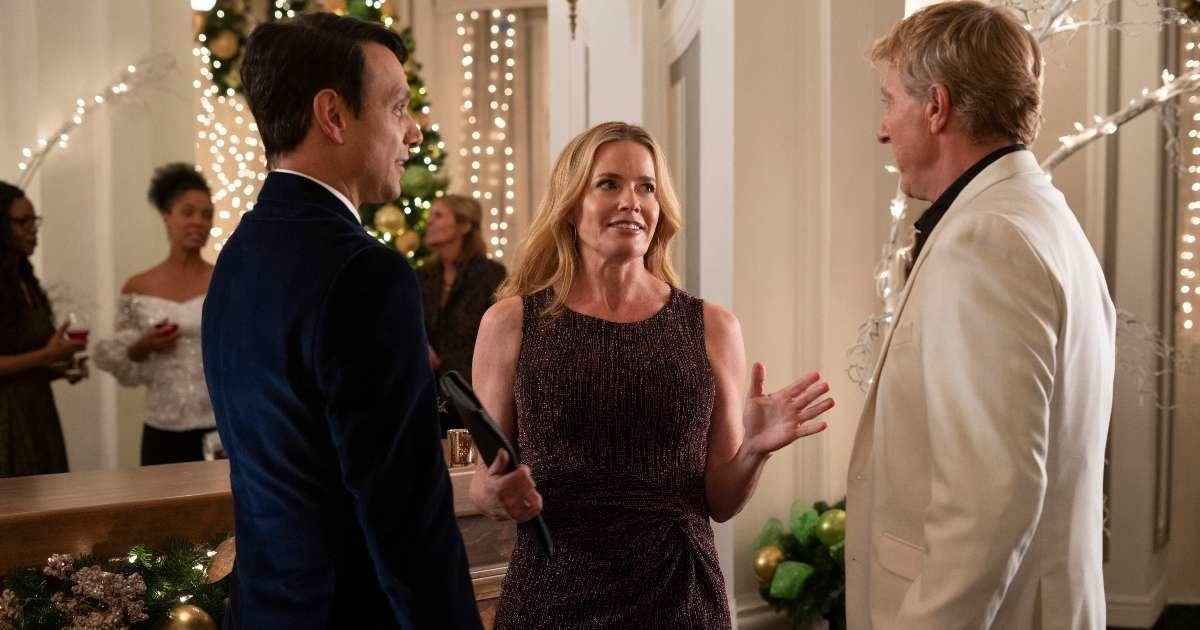 'Cobra Kai' Creator Reveals How They Got Elisabeth Shue to Appear in ...