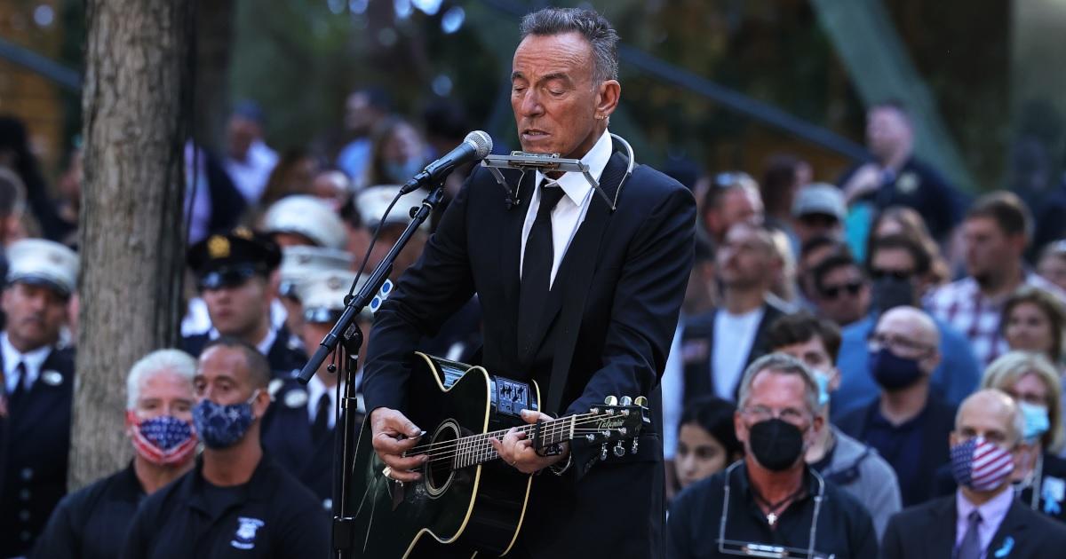Bruce Springsteen Delivers Touching Performance at 9/11 Memorial ...