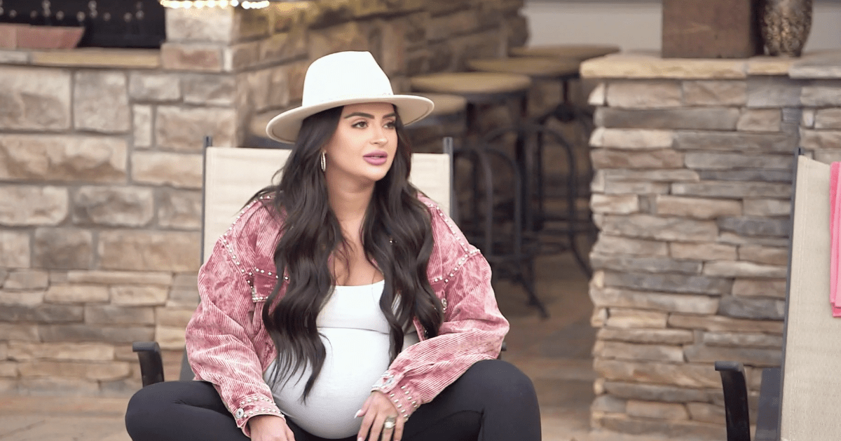 'Floribama Shore' Cast Explores New Georgia Home in Premiere Sneak Peek ...