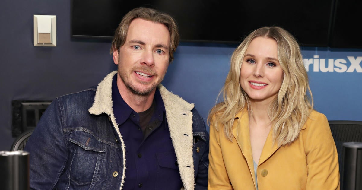 Dax Shepard Shares Sweet Snap With Kristen Bell That Shows off Their ...