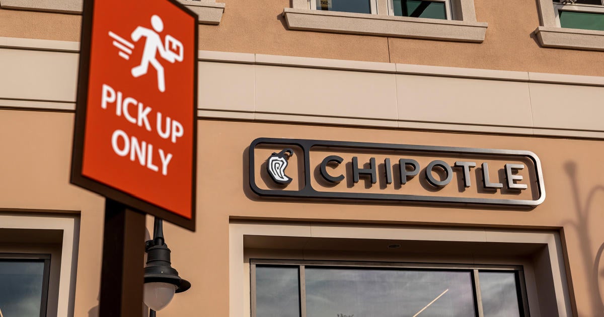 Chipotle's New Restaurant Format Is a Huge Changeup From Its Roots ...