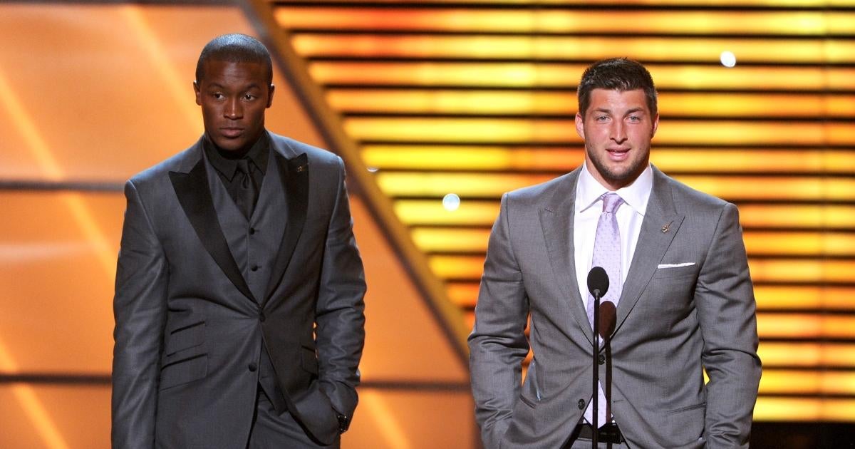 Tim Tebow Sends Emotional Message to Former Teammate Demaryius Thomas ...