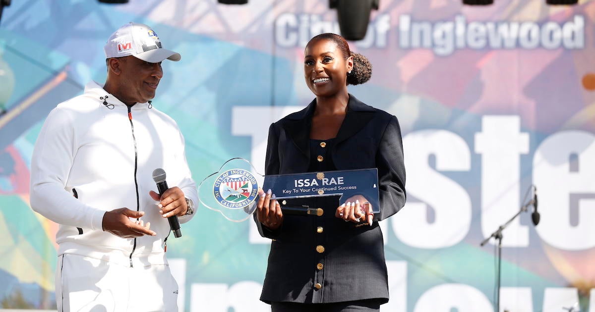 Issa Rae Just Made History in Her Hometown - PopCulture.com