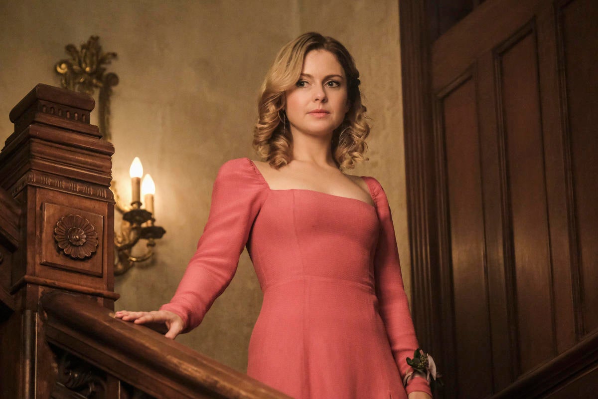 'Ghosts' on CBS: First Look at Season 1's Prom Episode 'Attic Girl ...