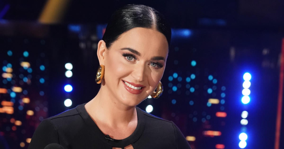 Katy Perry Rocks Elaborate 'Little Mermaid' Costume on 'American Idol ...