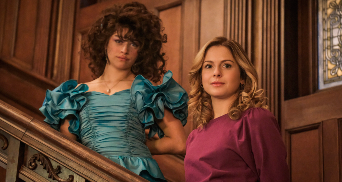 'Ghosts' on CBS: First Look at Season 1's Prom Episode 'Attic Girl ...