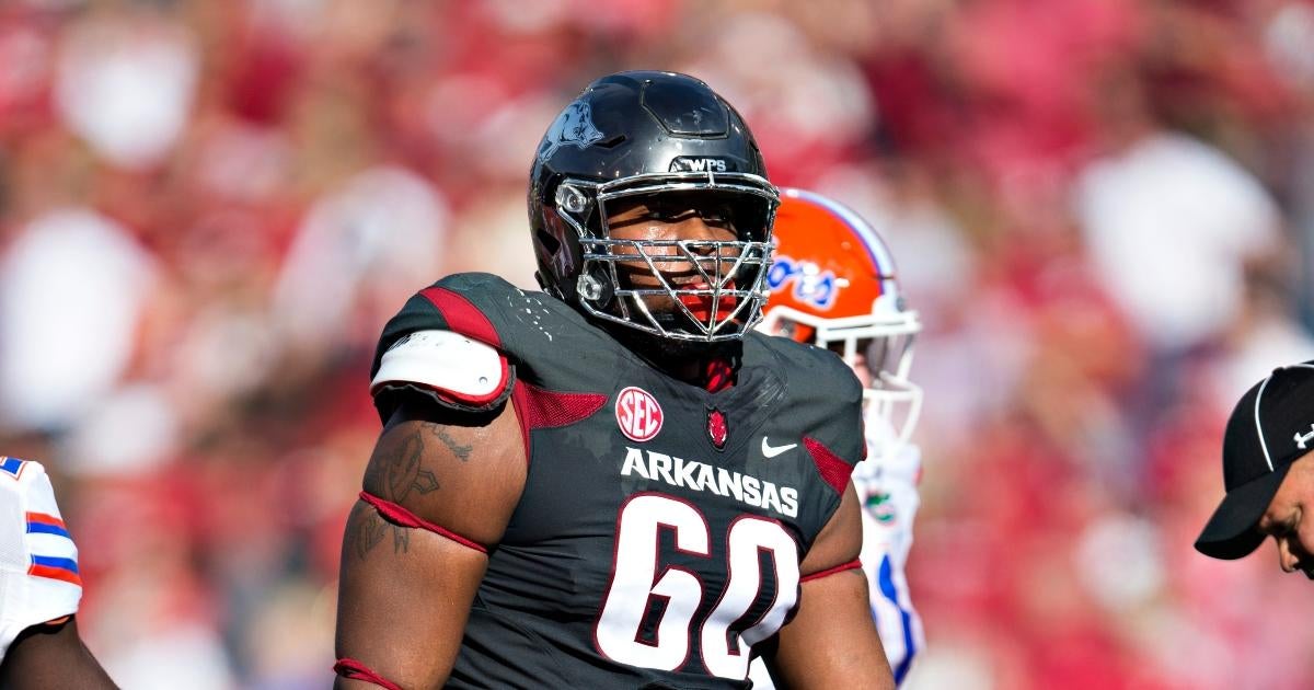 Brian Wallace, Former Arkansas Razorbacks Offensive Lineman, Dead at 26 ...