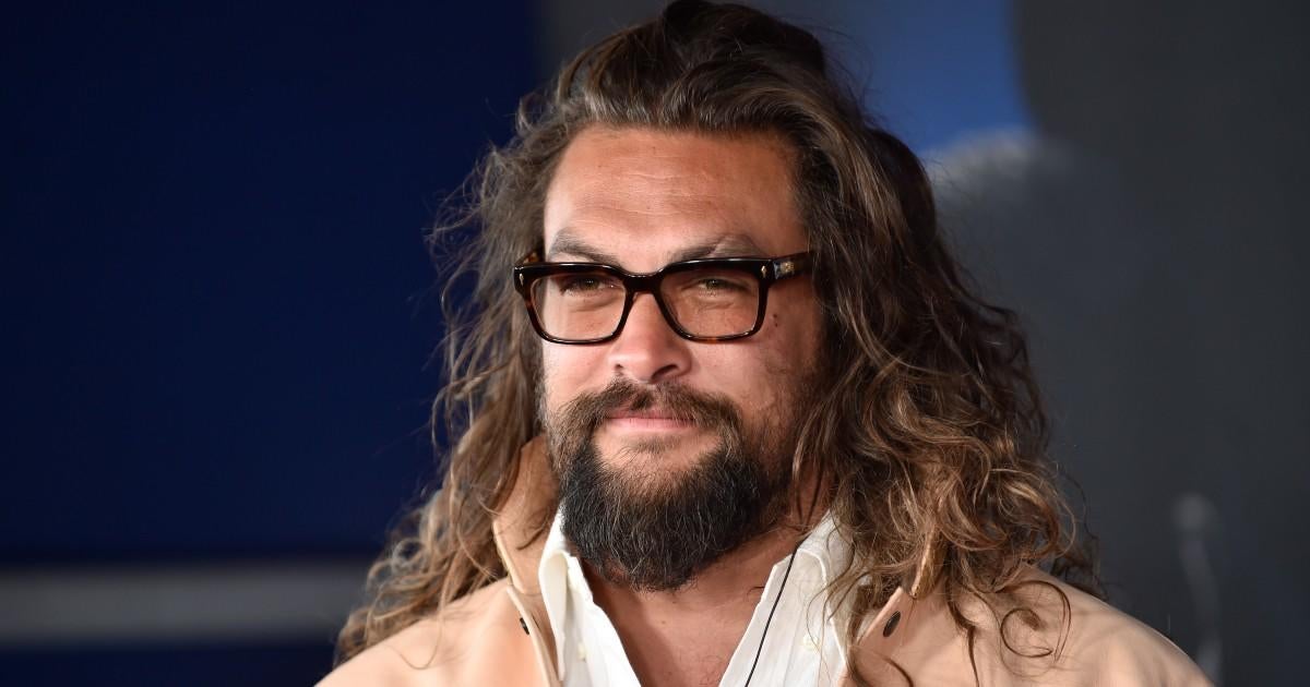 Jason Momoa Apologizes After Photograph Snafu During Rome Visit ...