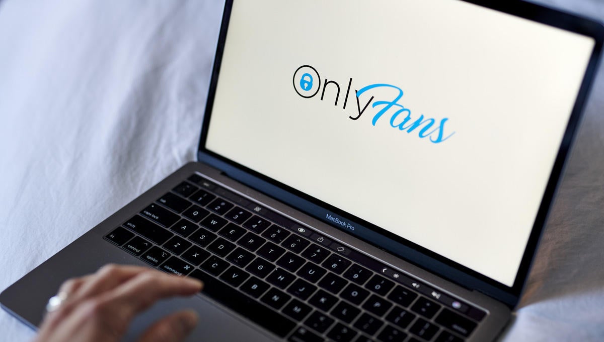 Frontman From Popular Early 2000s Rock Band Joins OnlyFans - PopCulture.com