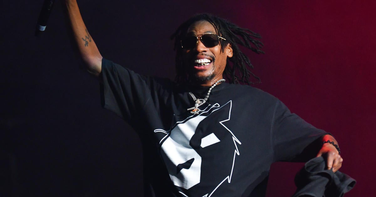 Ying Yang Twins' D-Roc Collapses During Concert - PopCulture.com