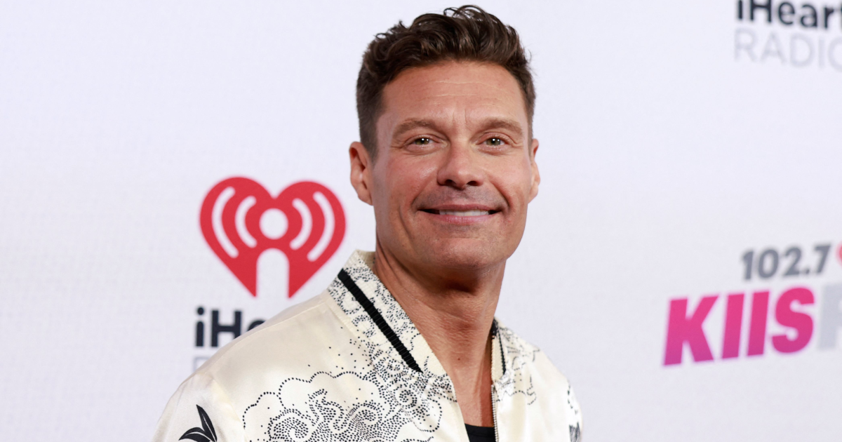 Ryan Seacrest Reveals Rare Snaps With His Sister Meredith - PopCulture.com