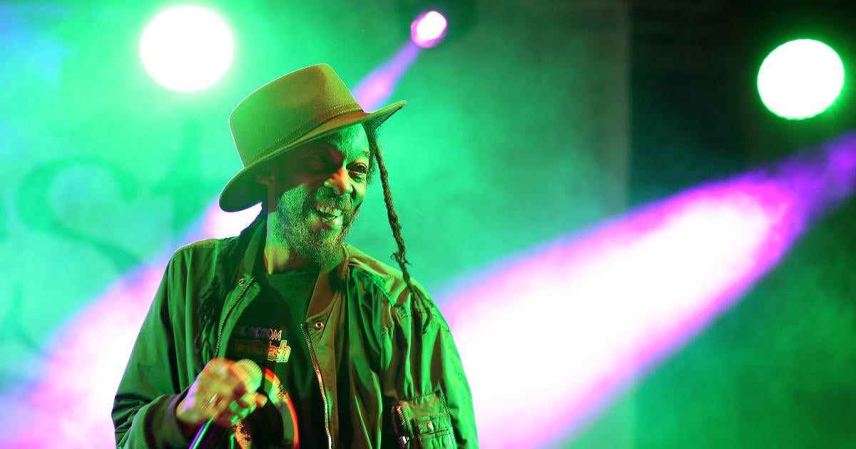 Angus 'Drummie Zeb' Gaye, Reggae Singer, Dead at 62 - PopCulture.com