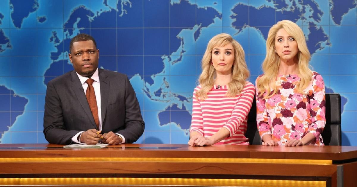 'SNL' Mocks 'Hocus Pocus 2' Witch Hysteria From Texas Mom - PopCulture.com