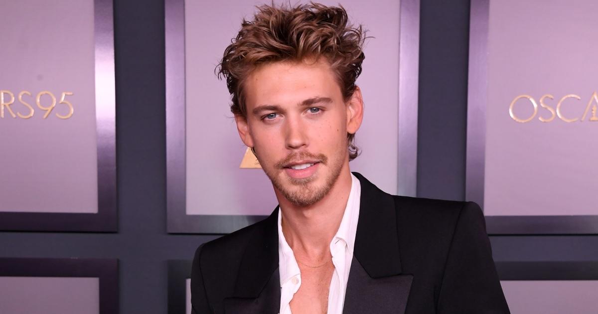 Austin Butler Sets 'SNL' Hosting Debut Amid 'Elvis' Oscar Buzz ...