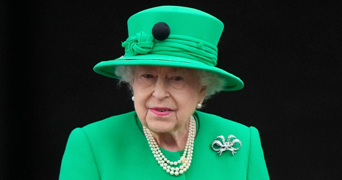 Queen Elizabeth's Final Diary Entry Days Before Her Death Contained ...