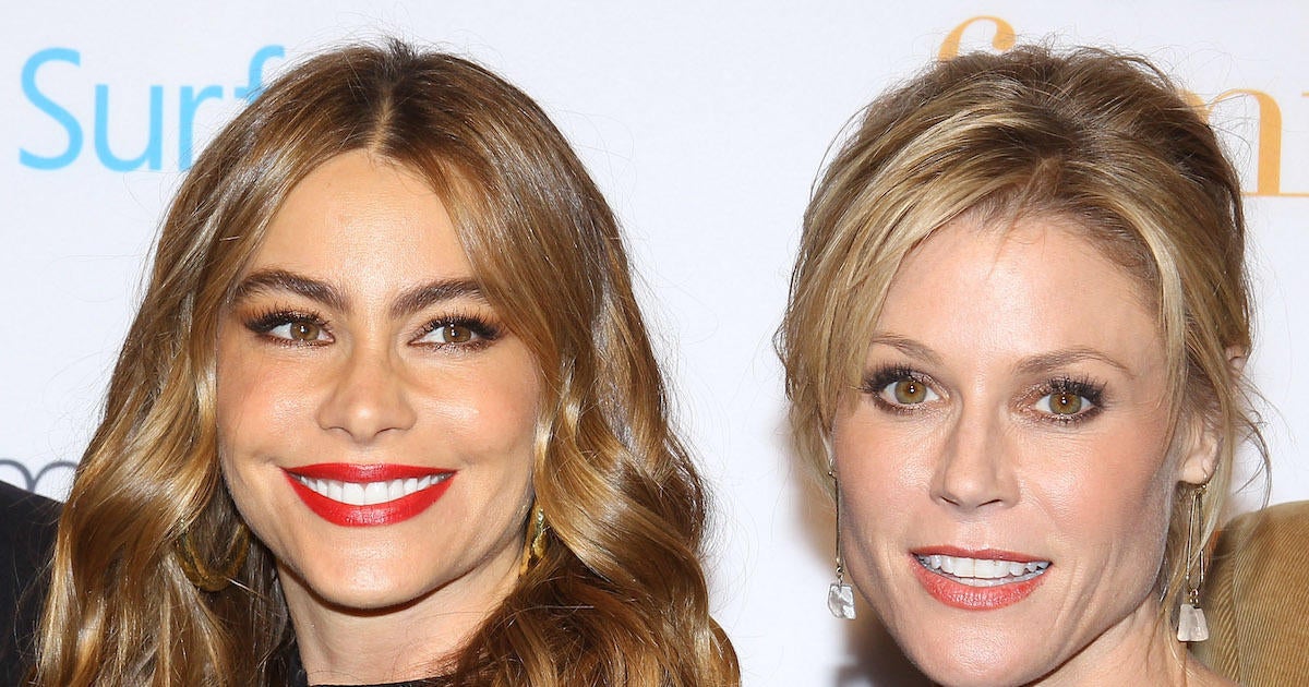 'Modern Family': Sofia Vergara and Julie Bowen Just Reunited ...