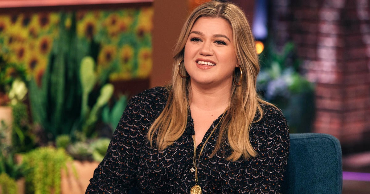 Kelly Clarkson Announces Las Vegas Residency - PopCulture.com