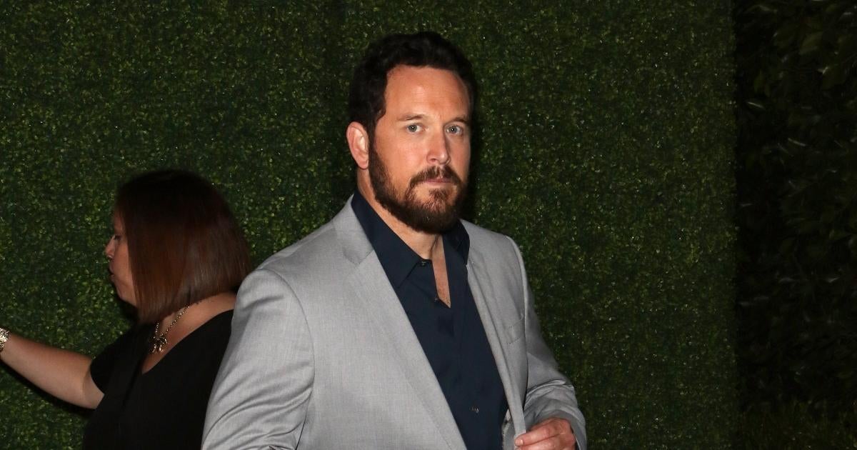 'Yellowstone': Cole Hauser Mourns Death of 'Great Friend' Mike Leach ...