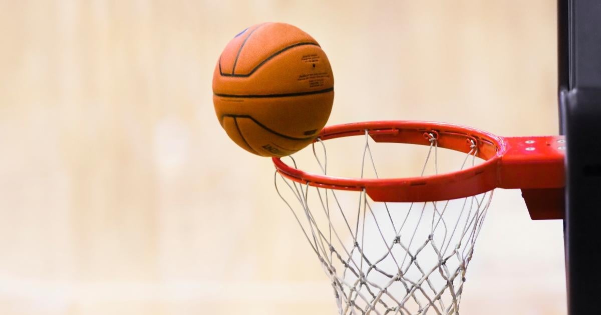 Basketball Player Caleb White Dead at 17 After Collapsing During ...