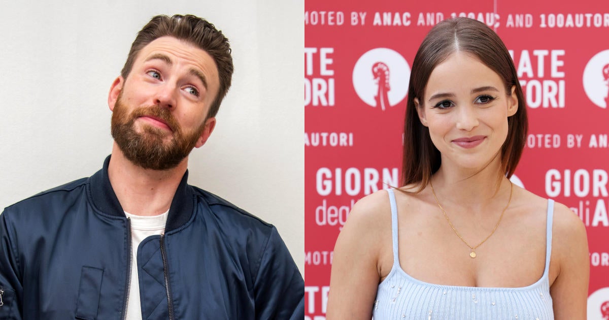 Chris Evans Weds Alba Baptista in Surprise Home Wedding - PopCulture.com