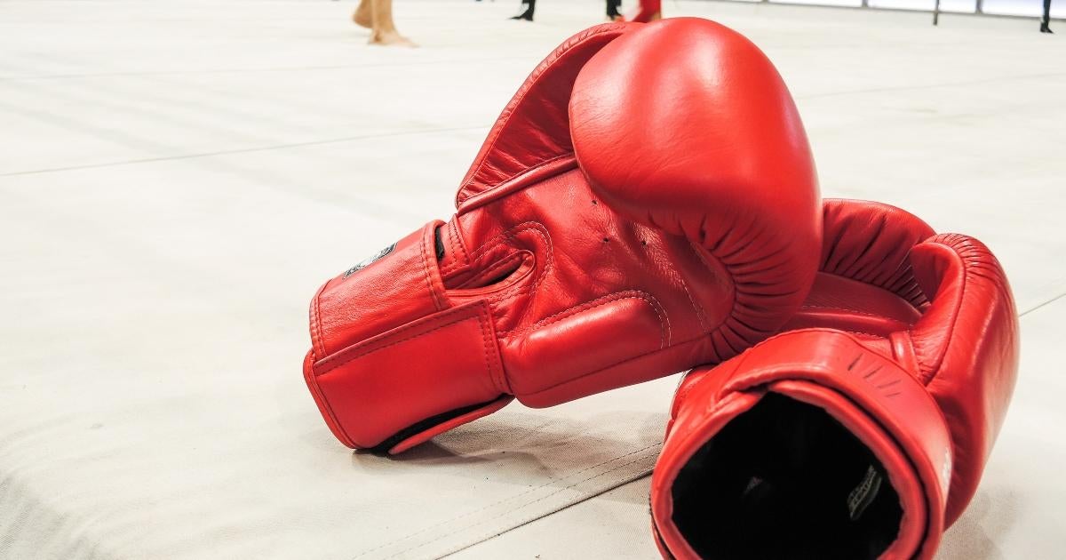 Boxer and Celeb Trainer 'Venom' Goodall Dies by Suicide, Per Local ...