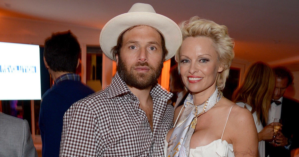 Pamela Anderson Says Crack Pipe Led to the End of Her Marriage to Rick ...