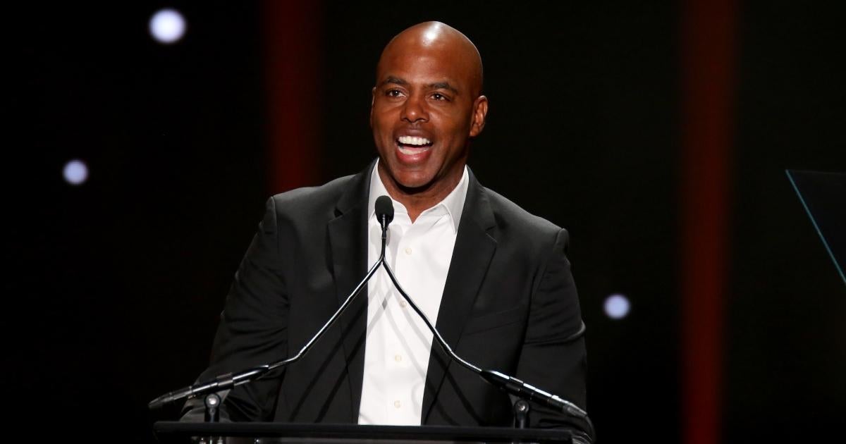 'Entertainment Tonight' Host Kevin Frazier Makes Super Bowl Prediction ...