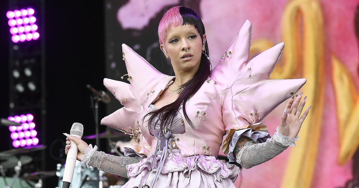 Melanie Martinez Is 'Back From the Dead' by Teasing New Music ...