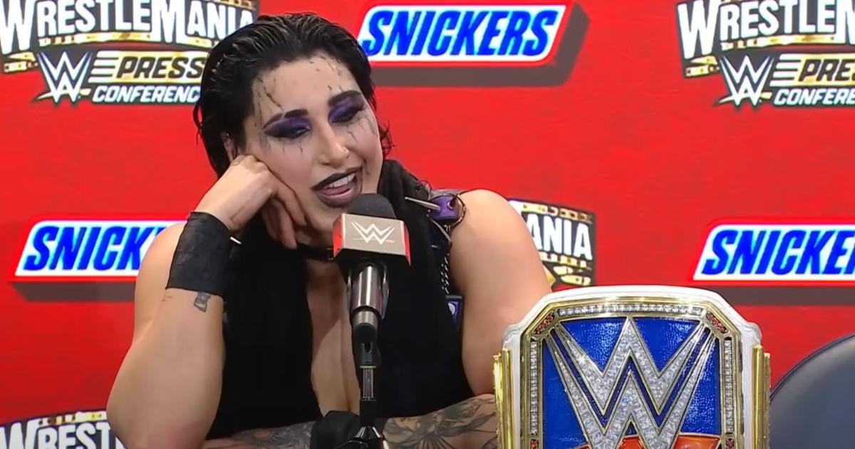 Rhea Ripley Reveals Why She Walked out on Rey Mysterio's WWE Hall of ...