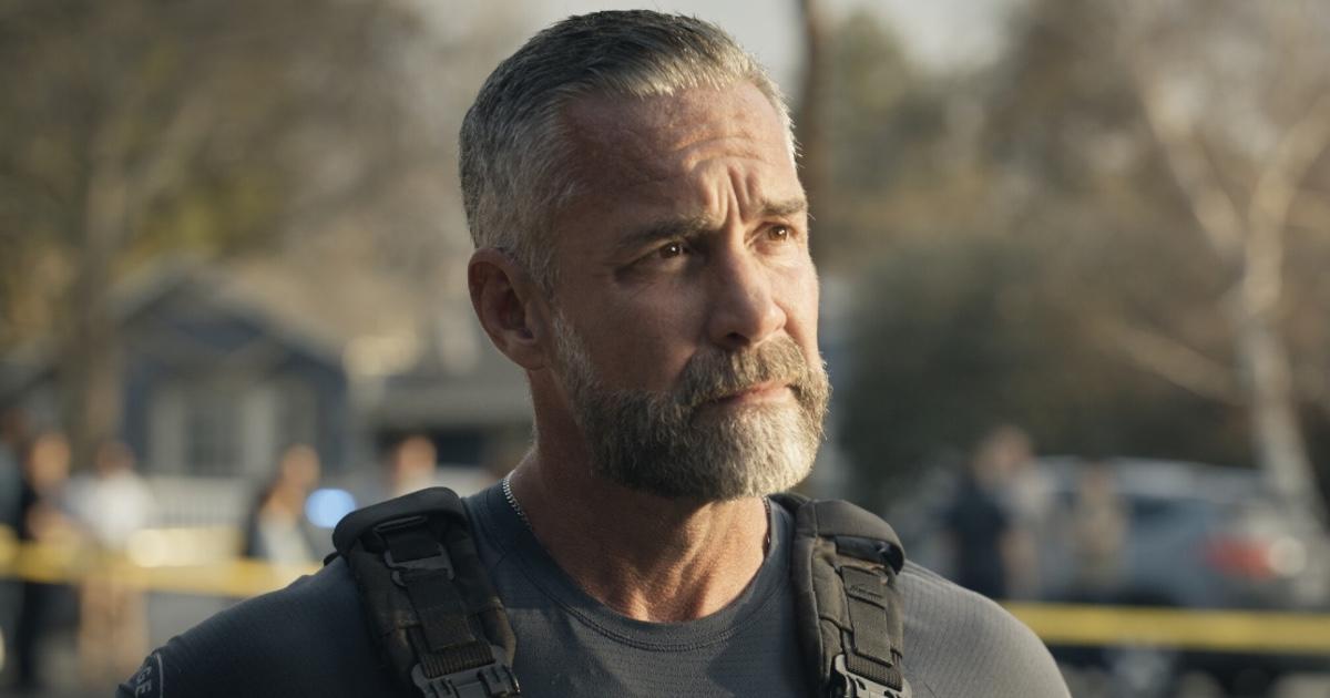 'S.W.A.T.': Jay Harrington on His Directorial Debut, Working With Guest ...