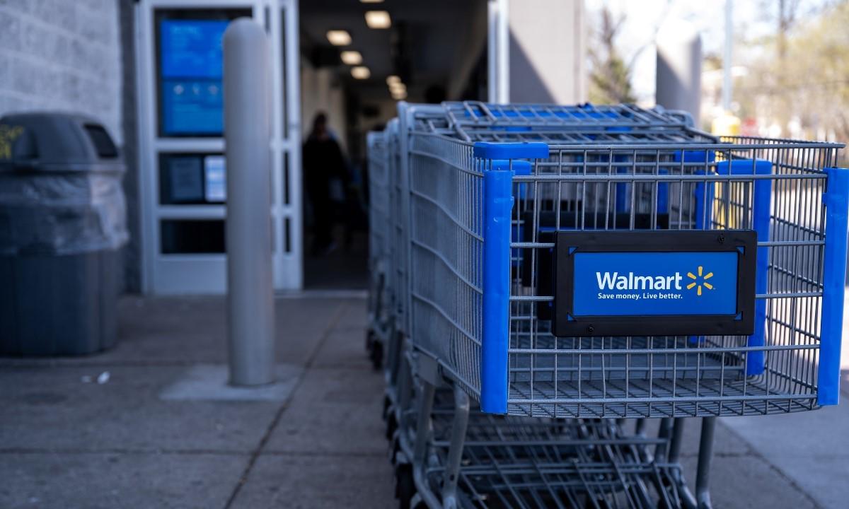 Walmart Open on Memorial Day? Hours Explained for the Holiday ...