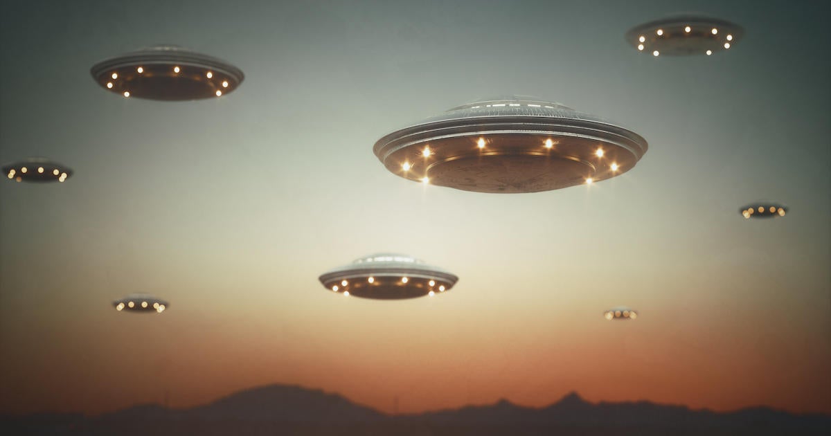 'Shadow Aliens' Take Over a Miami Mall: The Truth Behind Viral Report ...