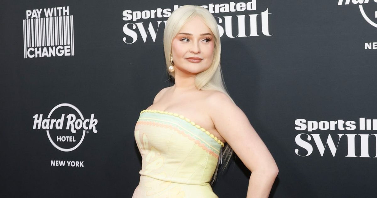 Kim Petras' 'Sports Illustrated' Swimsuit Cover: See the Photos ...