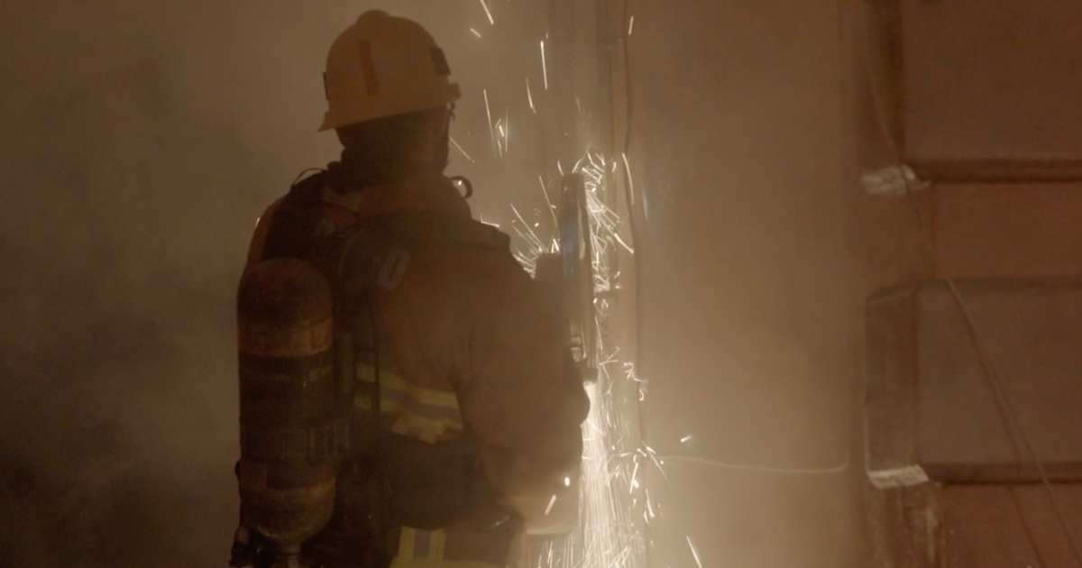 'LA Fire & Rescue': Station 41 Leaps Into Action With House Fire Rescue ...