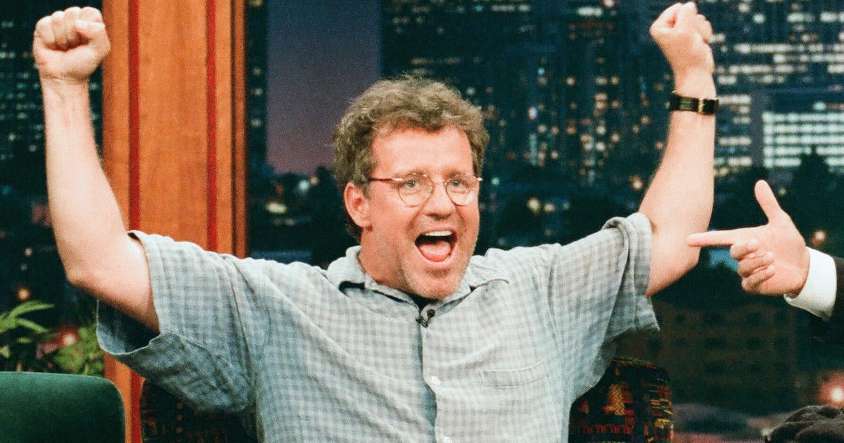 The Shocking Murder of Phil Hartman - PopCulture.com