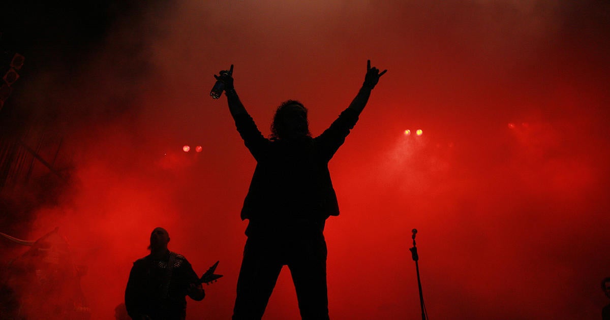 Rock Singer Reveals New Career as Therapist After Leaving His Band ...