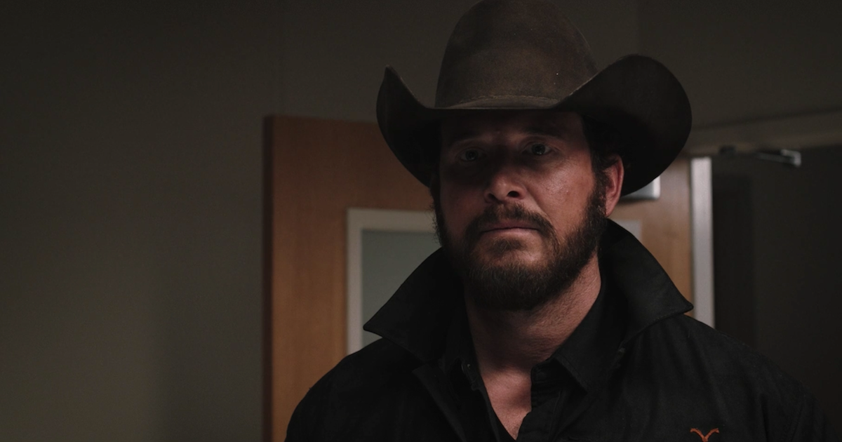 'Yellowstone': Rip Carries out Vicious Murder in Season 1, Episode 2 ...