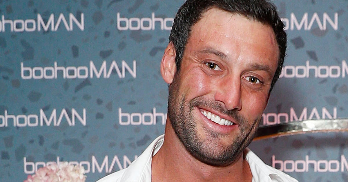 'Bachelorette' Alum Charlie Newling Reportedly Dead at 36 - PopCulture.com