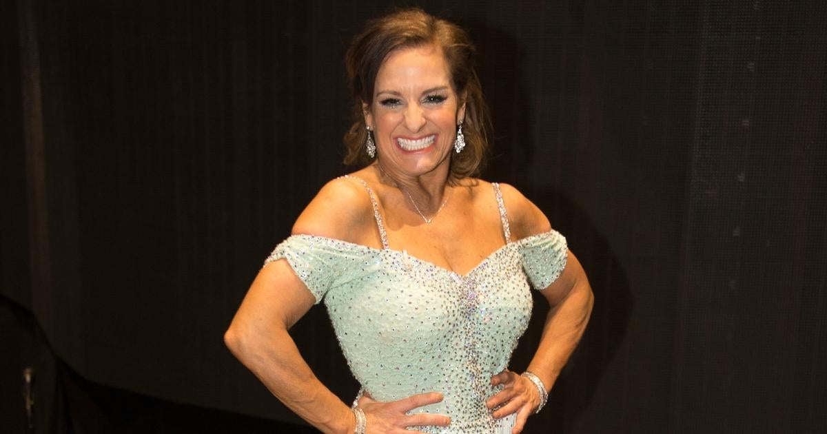 Mary Lou Retton's Daughter Recalls Saying Goodbye to Mom in ICU ...