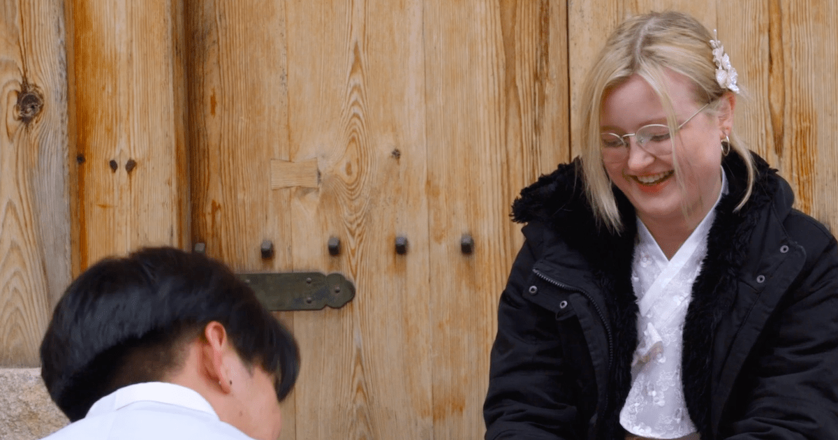 90 Day Fiancé's Nick Proposes to Devin in Romantic Exclusive Sneak Peek ...