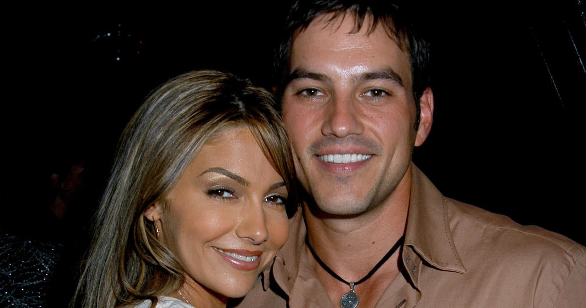 Vanessa Marcil Pays Tribute to Ex-Fiancé Tyler Christopher After His ...