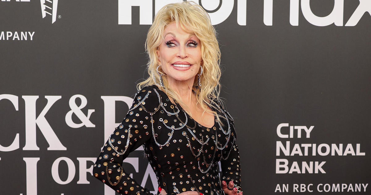 Dolly Parton Unveils 'Good Lookin' New Project - PopCulture.com