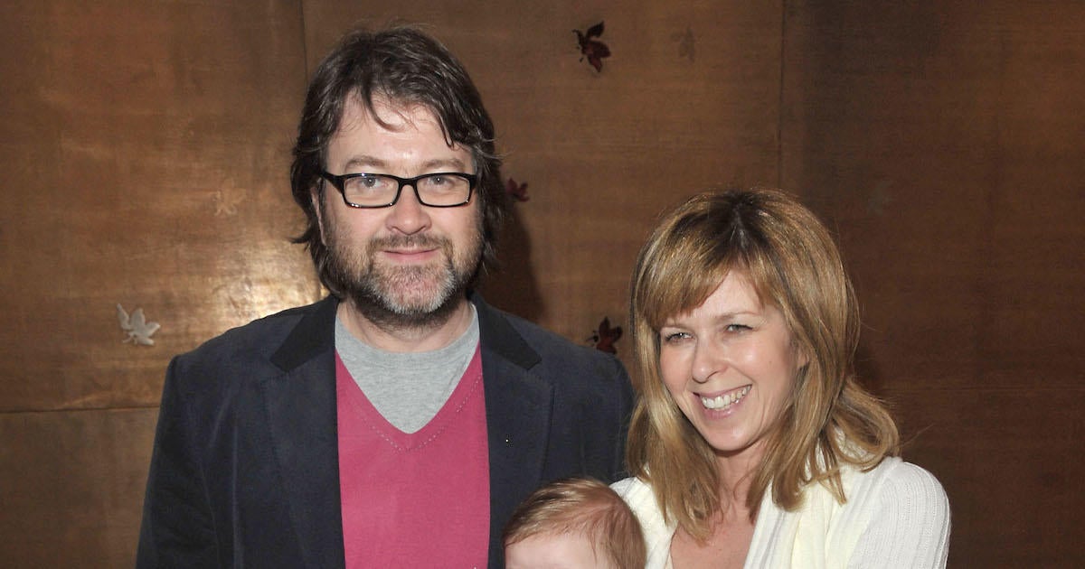 TV Host Kate Garraway's Husband Dies of COVID-19 Complications ...