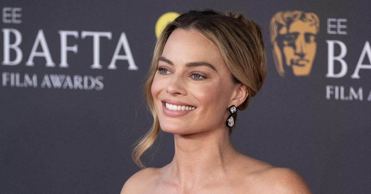 Margot Robbie Gives Birth to First Child - PopCulture.com